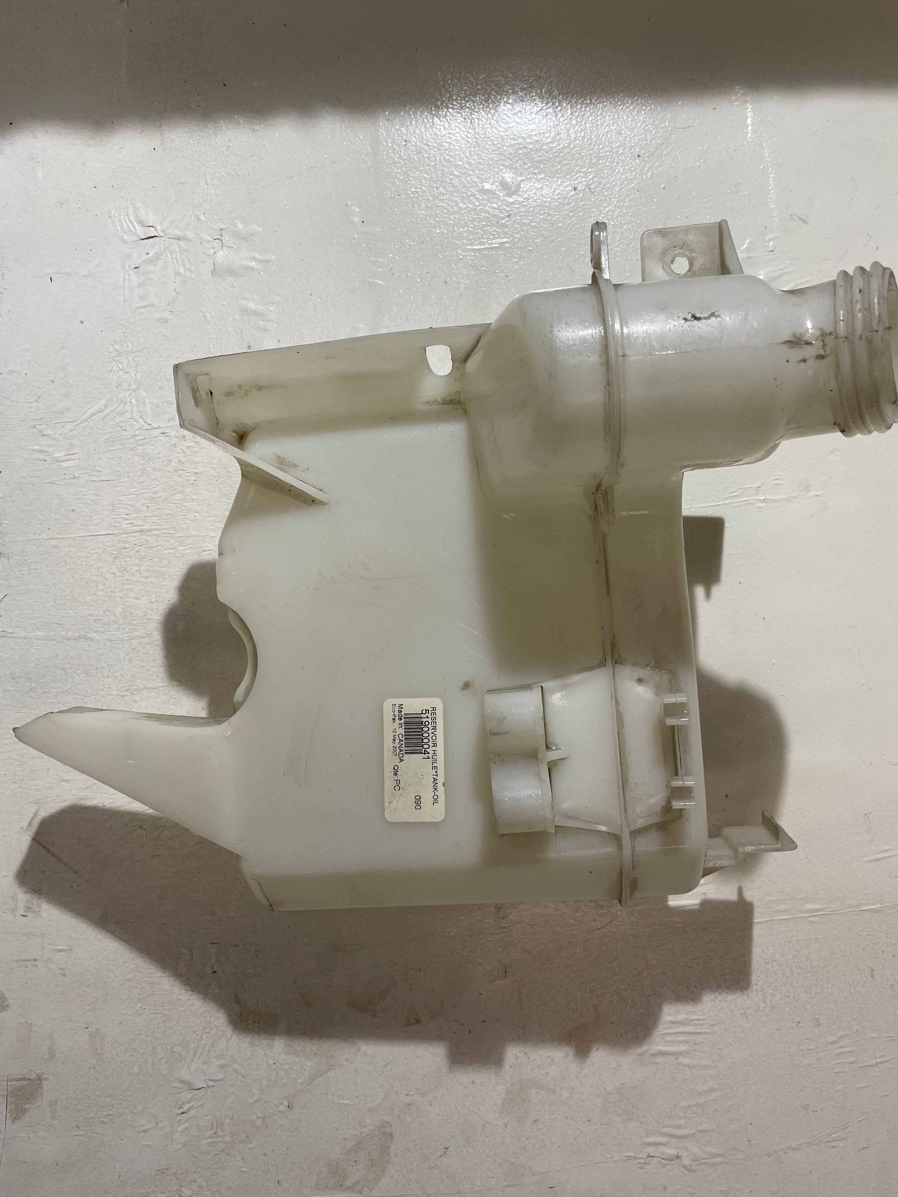 Ski-Doo Oil Tank (ref : 519000041) – WRFB Destock